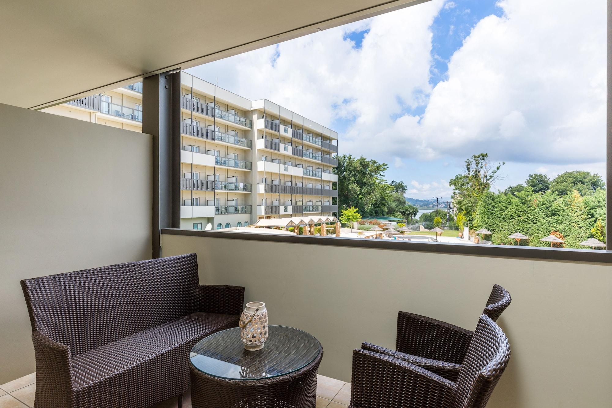 HOTEL ARITI GRAND | ⋆⋆⋆⋆ | KANONI, GREECE | SEASON DEALS FROM €47